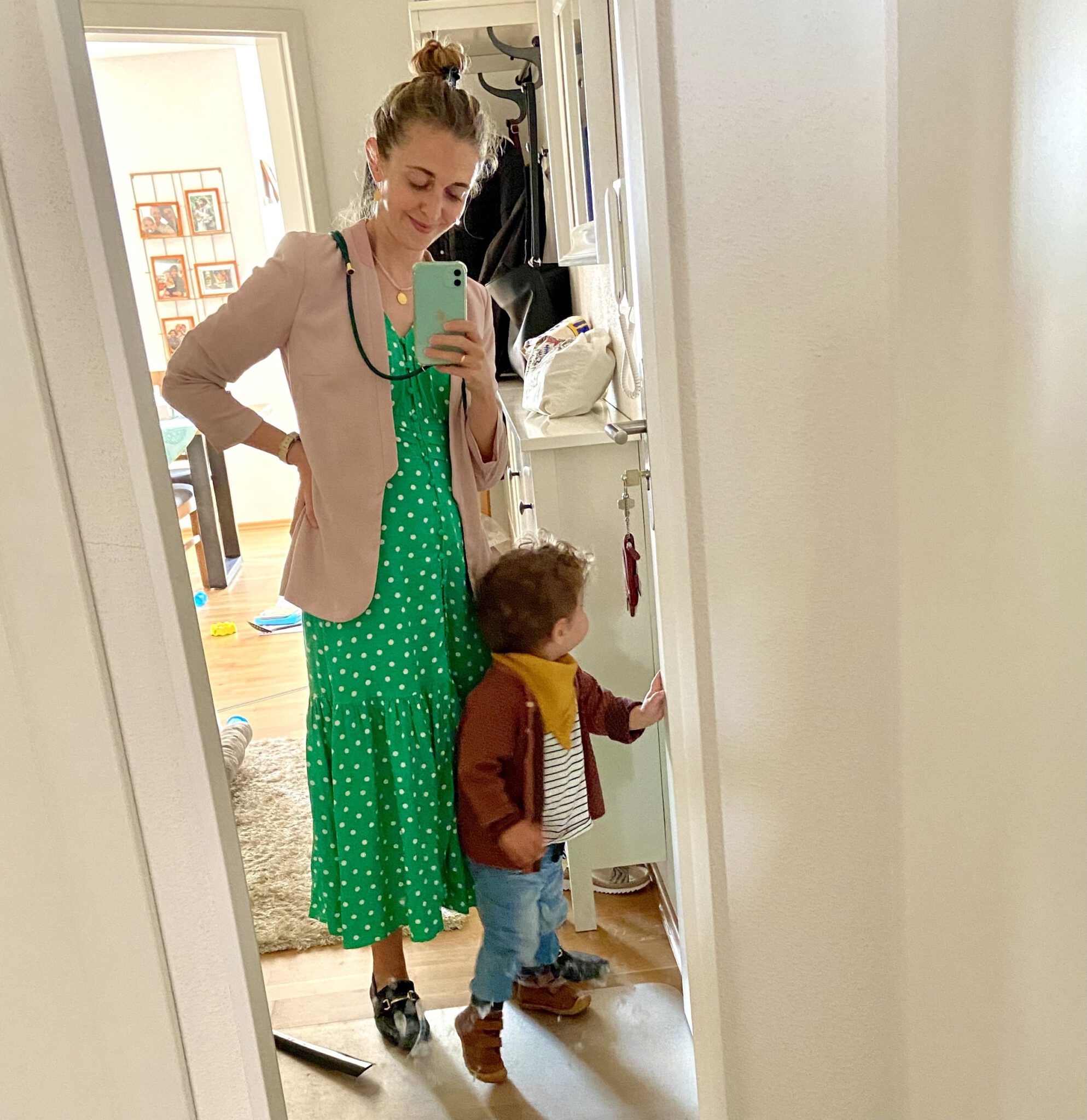 Selbst & Ständig - Interview mit Podcasterin Isabel Demirel über ihre ...