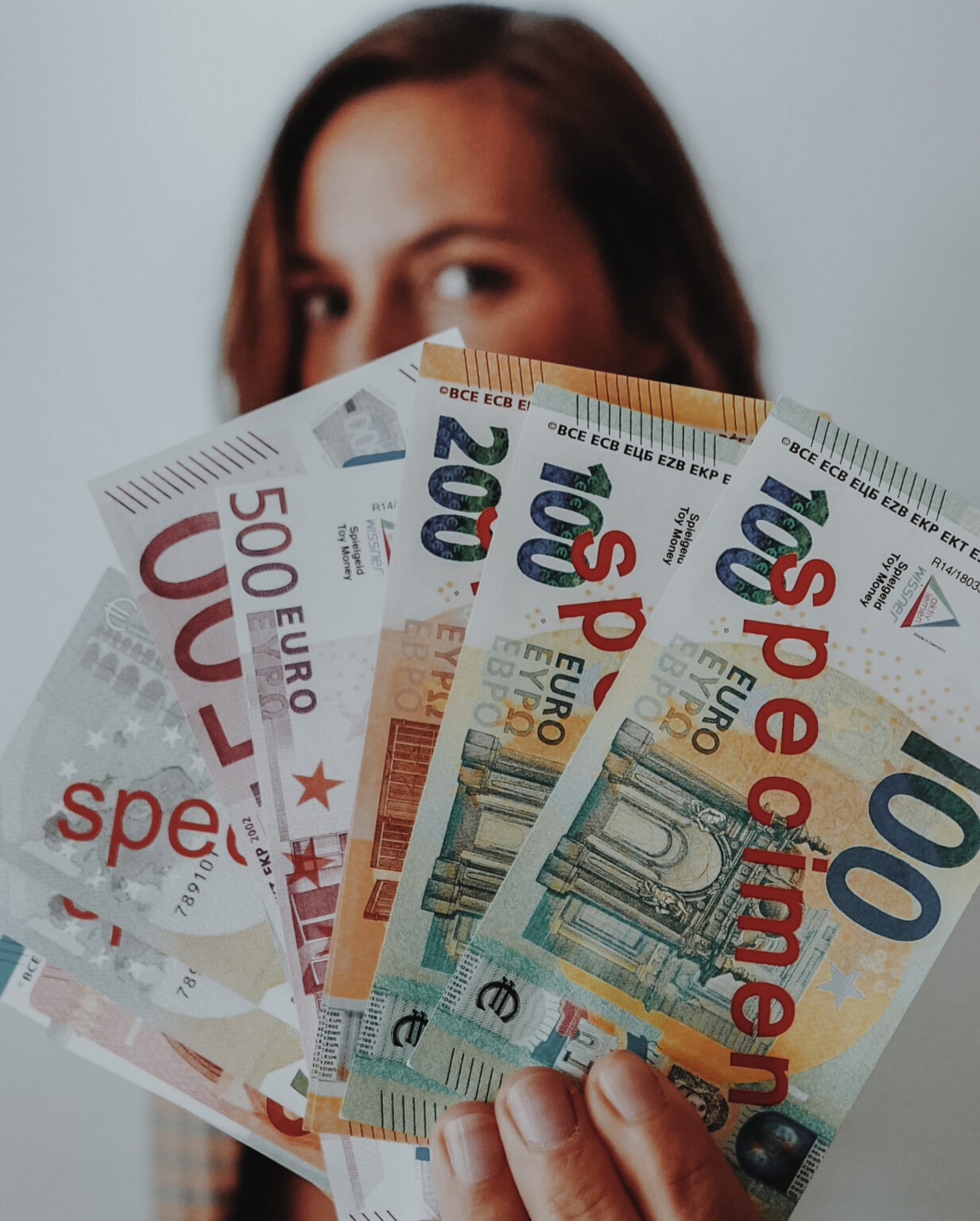 Let´s talk about money, baby - Zeigt her eure Geldbeutel!